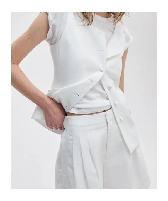 RAG  BONE Rag & Bone Tailored Pleated Shorts