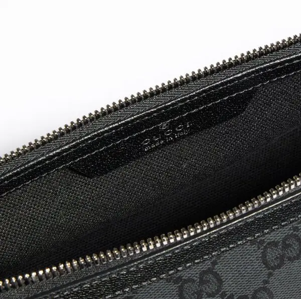 Gucci Essence Classic Small Toiletry Case - Black