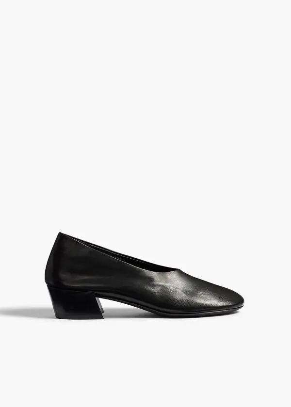 Khaite Marcy Pump In Calfskin