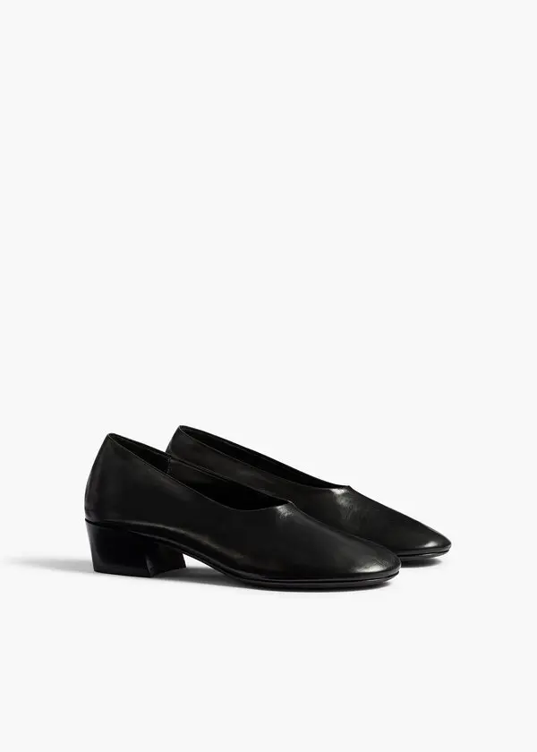 Khaite Marcy Pump In Calfskin
