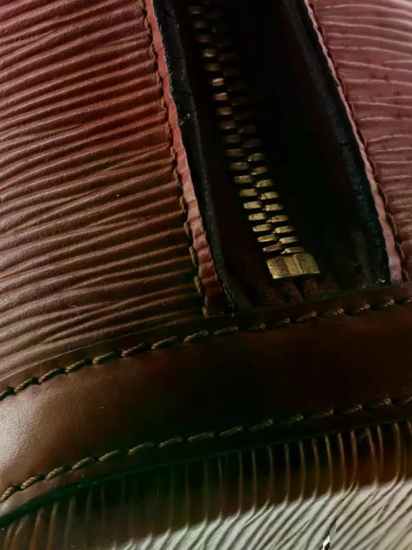 LOUIS VUITTON Epi Lussac Shoulder Bag - Brown