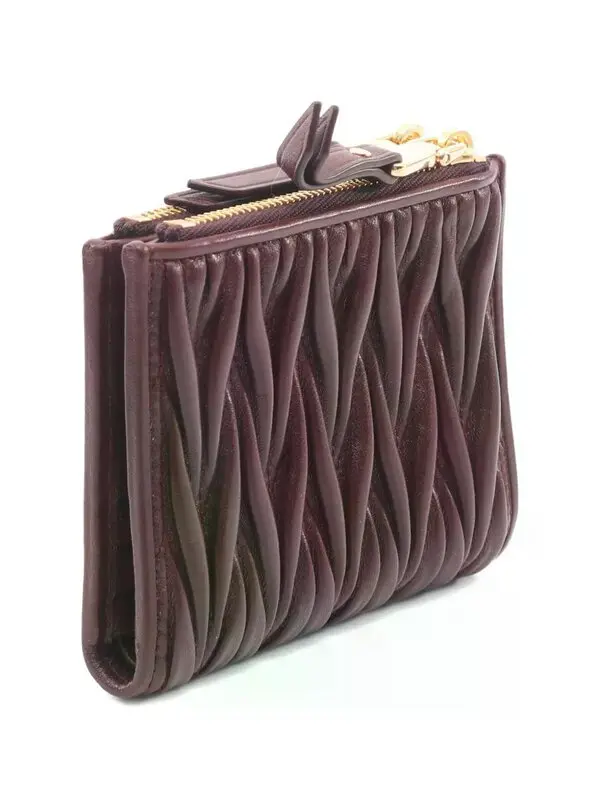 Miu Miu Matelassé Bi-fold Wallet - Red