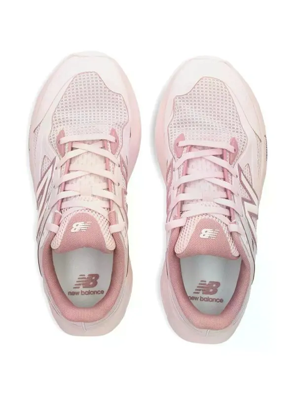 NEW BALANCE Fresh Foam Sneakers