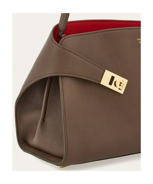 FERRAGAMO Hug Small Shoulder Bag - Clay