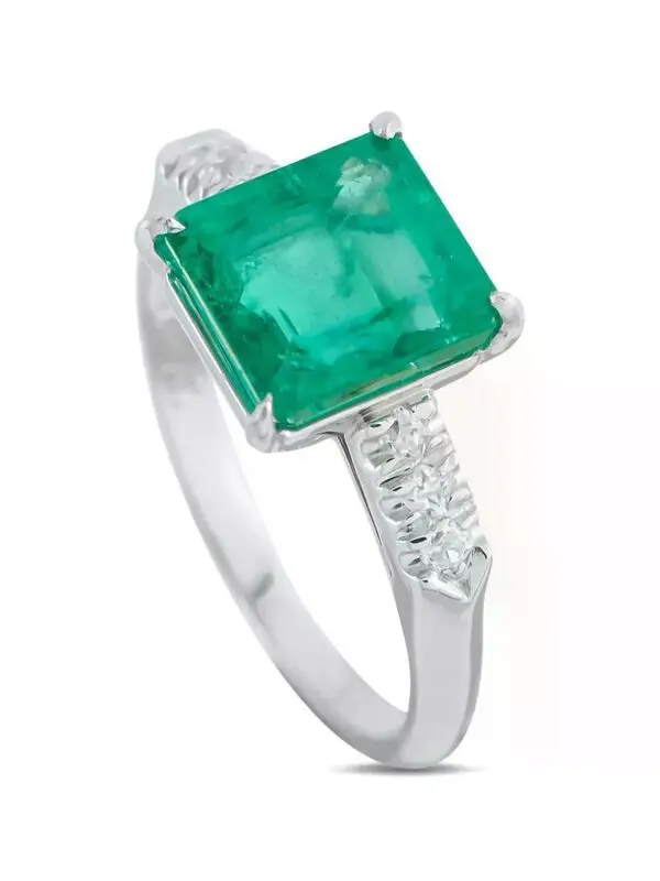 LB EXCLUSIVE Emerald And Diamond Ring In Platinum
