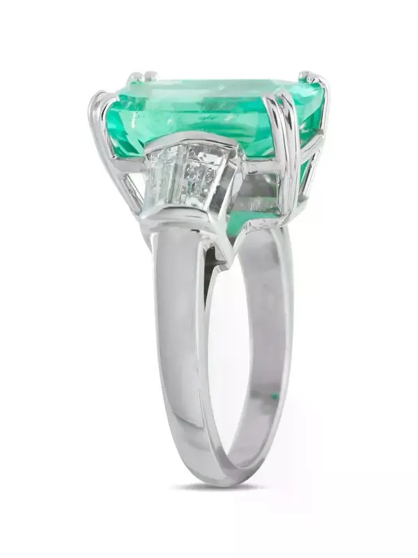 LB EXCLUSIVE Emerald And Diamond Ring - Silver