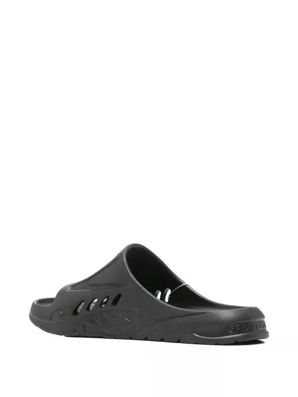 SPRAYGROUND Shark Slides