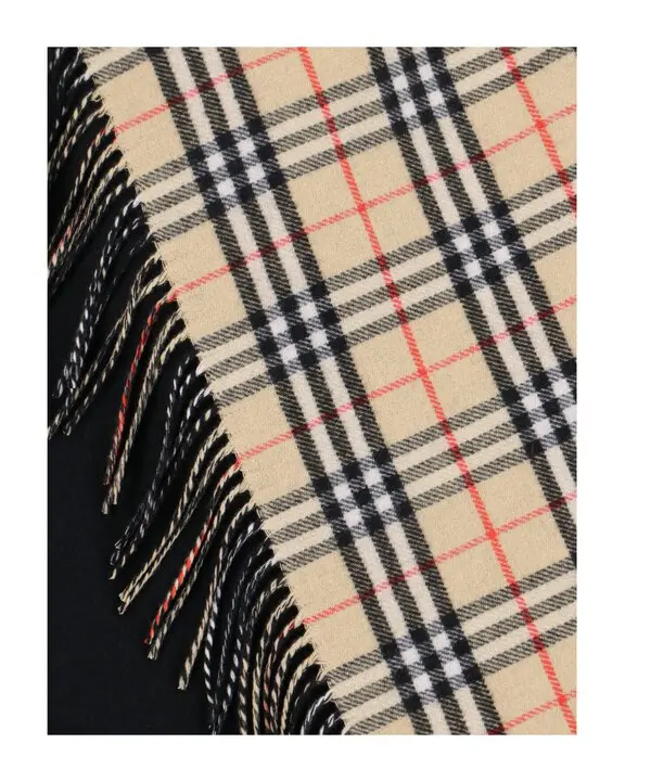 Burberry Checked Fringed-edge Cape