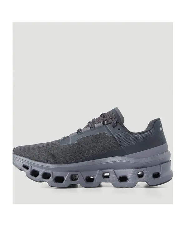 On Cloudmonster Sneakers