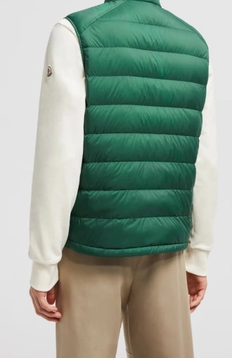 Moncler Barthe Logo Patch Padded Gilet - Emerald Green
