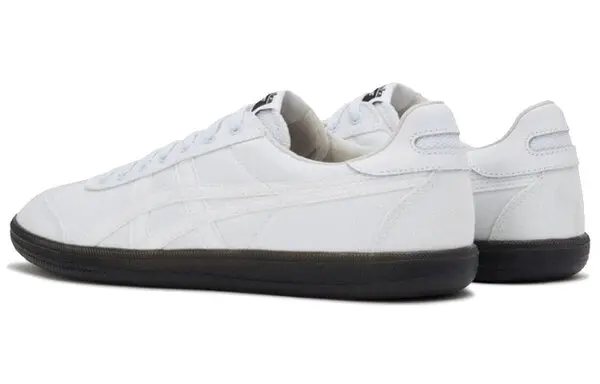 Onitsuka Tiger Tokuten Low Top Sneakers - White/black