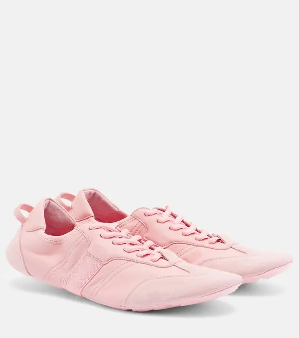 Gucci Flex Leather Sneakers - Pink