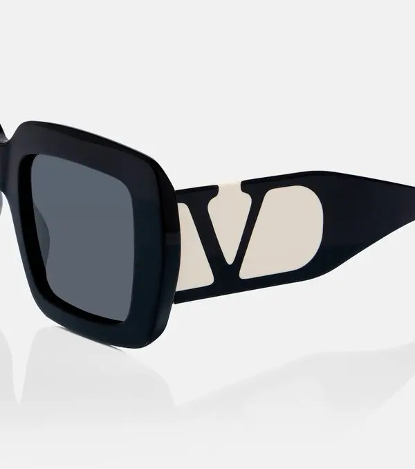 Valentino Garavani Viva Superstar Square Sunglasses