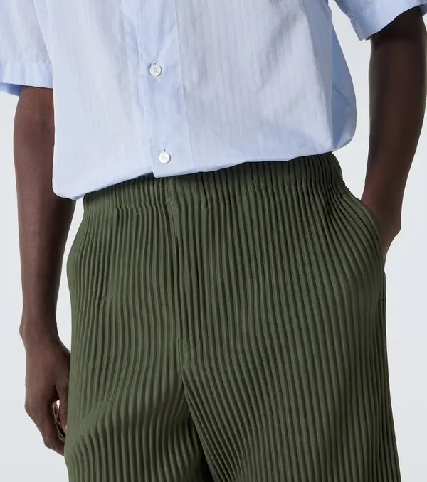 Issey Miyake Homme Plissé Pleated Bermuda Shorts - Green
