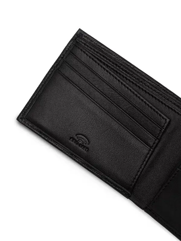 Guess Milano Logo-plaque Textured Wallet - Black