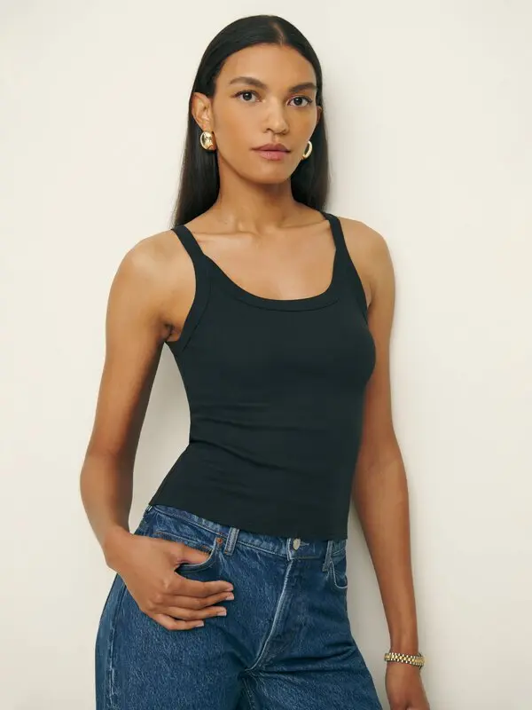 REFORMATION Calie Tank Top - Black