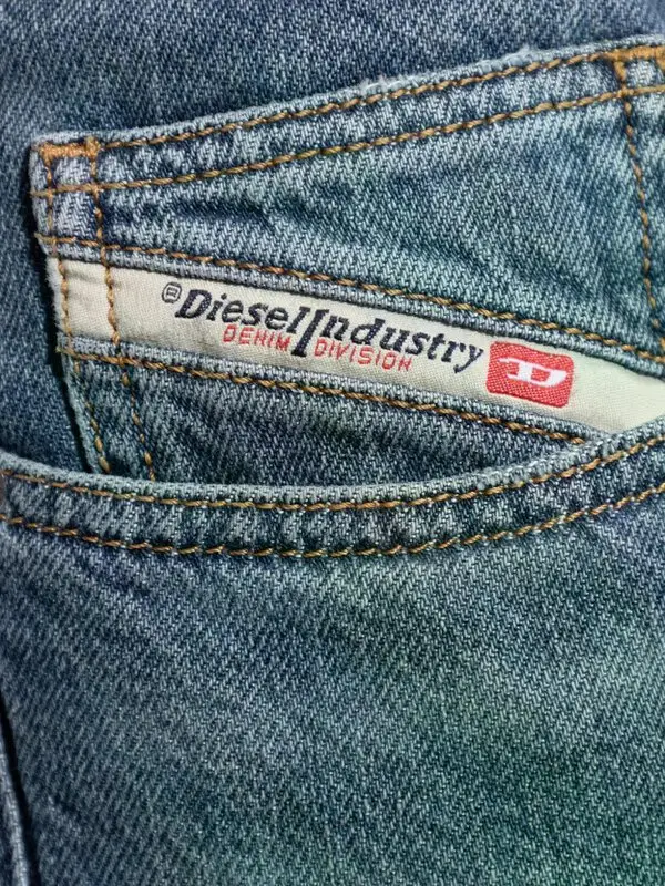DIESEL® D-macro Distressed Jeans