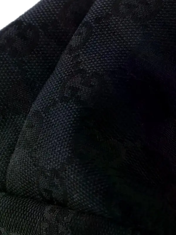 Gucci Gg Canvas Medium Messenger Bag