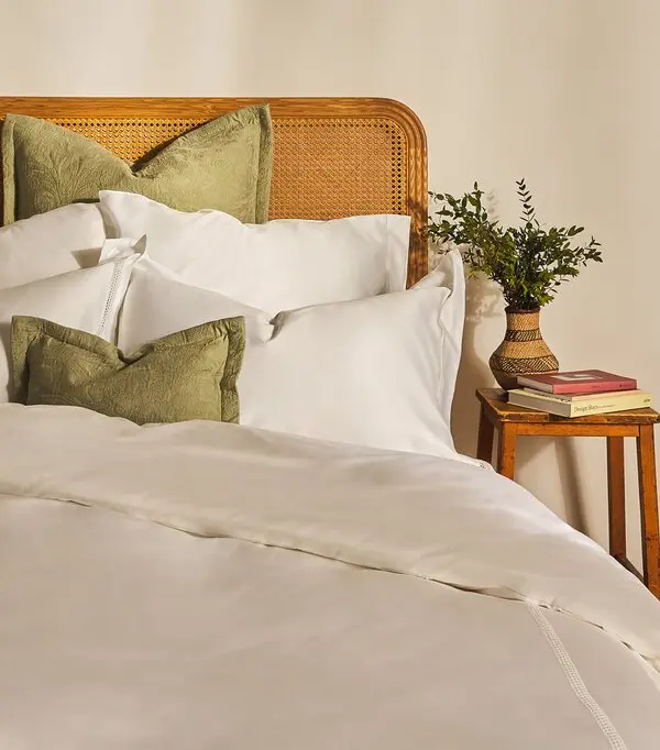 CELSO DE LEMOS Egyptian Cotton Braga Square Cushion Cover - Neutral