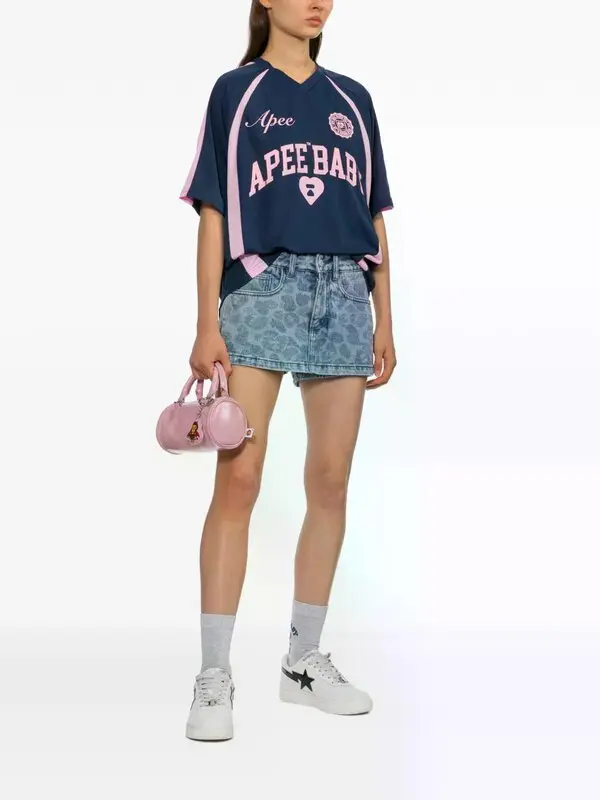 AAPE BY *A BATHING APE Apee™ A Bathing Ape® Logo-print Panelled T-shirt