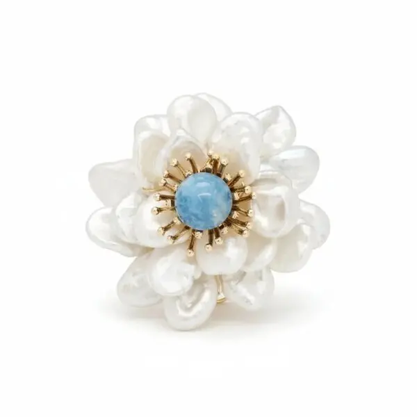 ANGEL BAROCCO Baroque Pearl Flower Brooch With Blue Stone - Blue/white