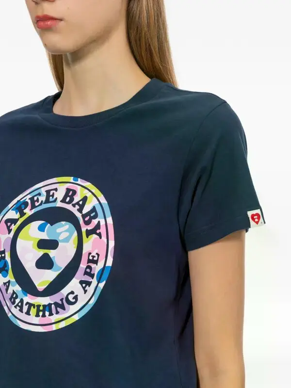 AAPE BY *A BATHING APE Apee™ A Bathing Ape® Camo Heart Logo T-shirt