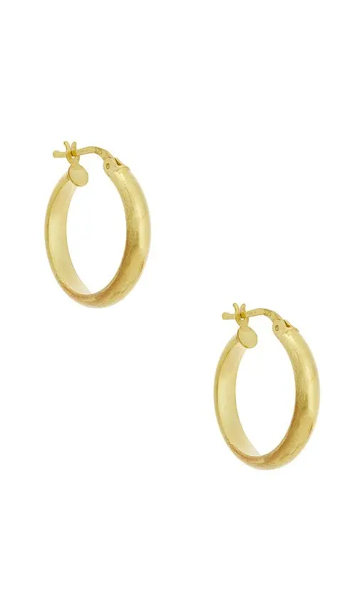 Shashi The Signature Hoop Earrings - Gold