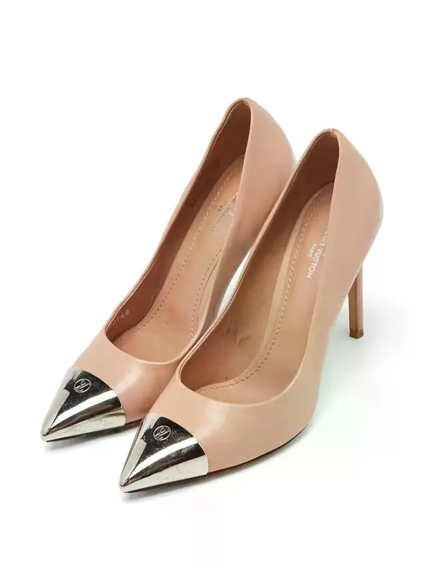 LOUIS VUITTON Pointed-toe Leather Heeled Pumps