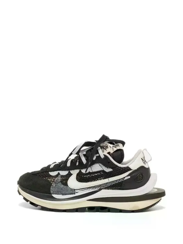 Nike X Sacai Vaporwaffle Sneakers