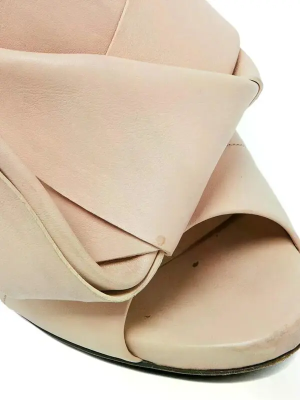 N°21 Ronny Leather Mules