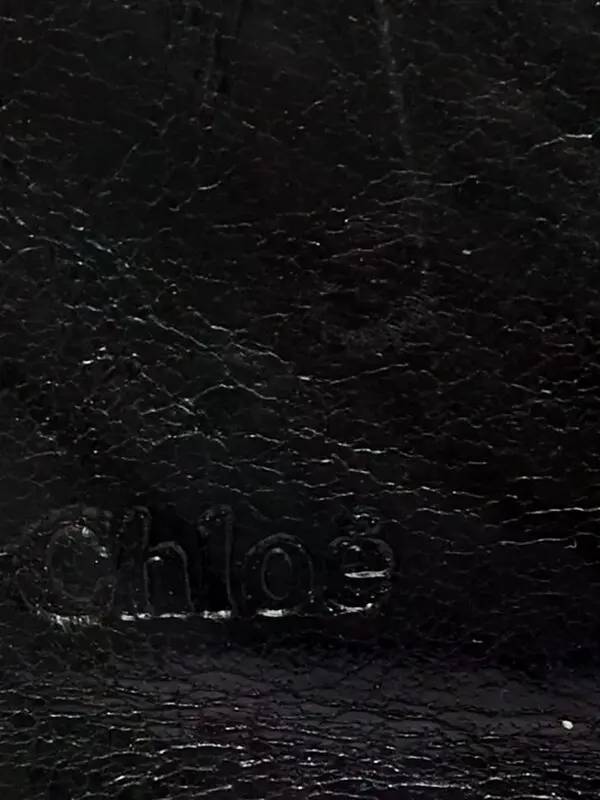 Chloé Logo-debossed Zip-around Wallet - Black