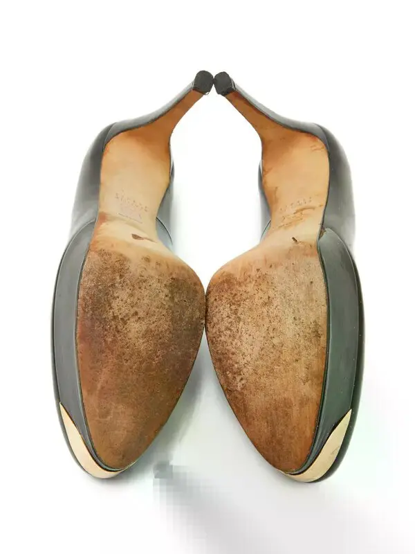 STUART WEITZMAN Patent Platform Pumps