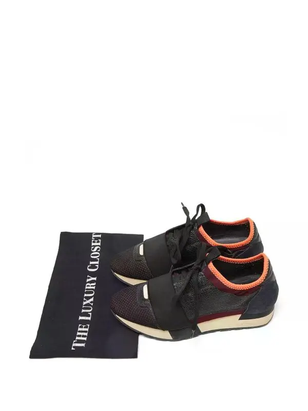Balenciaga Race Runner Low-top Sneakers - Black