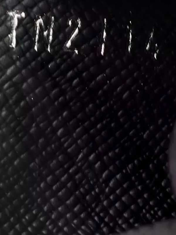 LOUIS VUITTON 2014 Epi Bifold Wallet