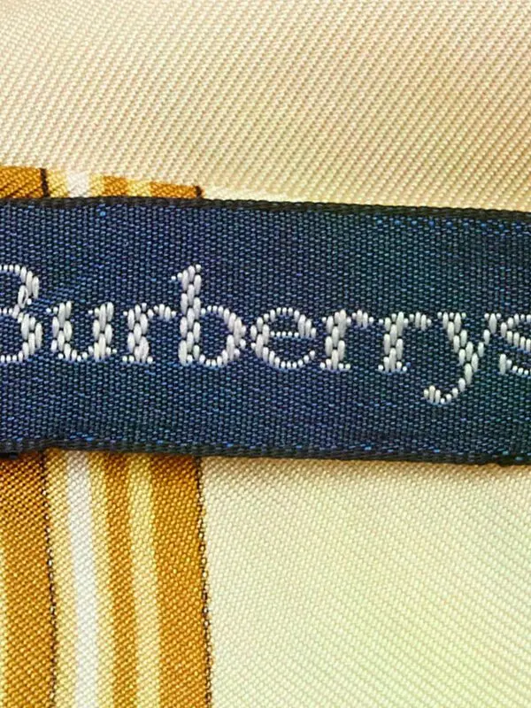 Burberry Vintage Check Fringed Scarf