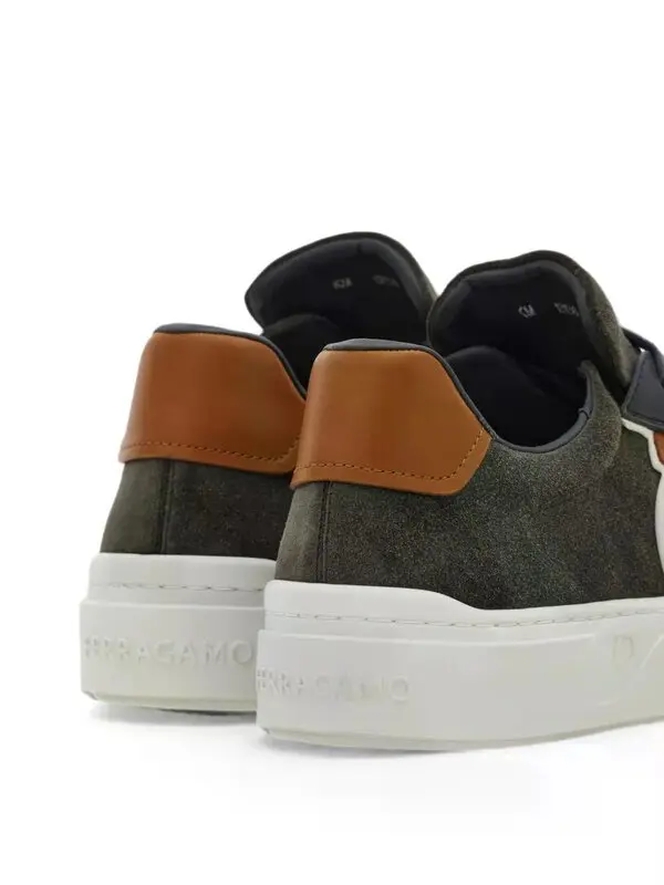FERRAGAMO Gancini Sneakers