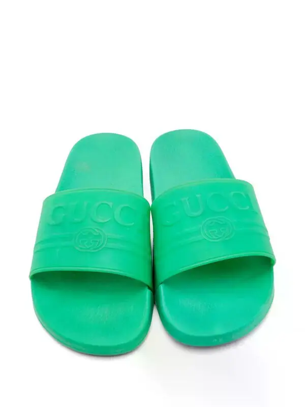 Gucci Embossed Logo Pool Slides - Green