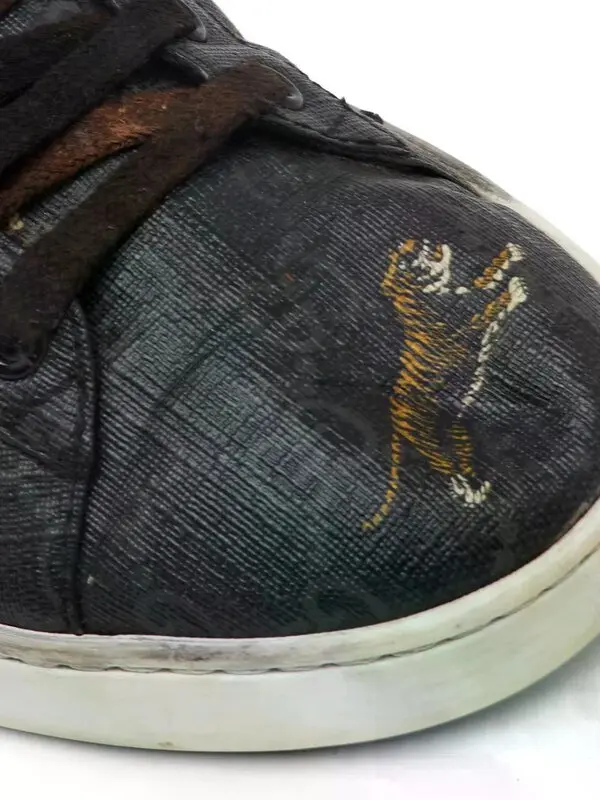Gucci Ace Tiger Print Sneakers - Black
