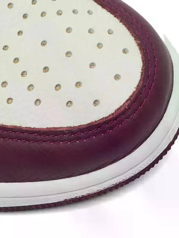JORDAN Air 1 Retro High Sneakers