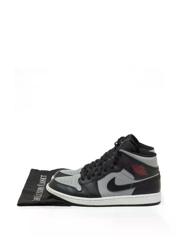 JORDAN Air 1 Mid Sneakers