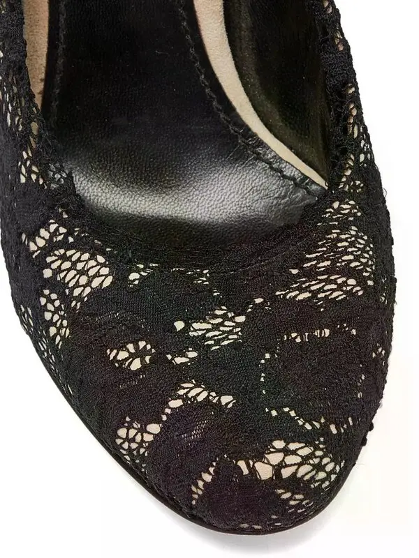 Dolce & Gabbana Lace Round-toe Pumps