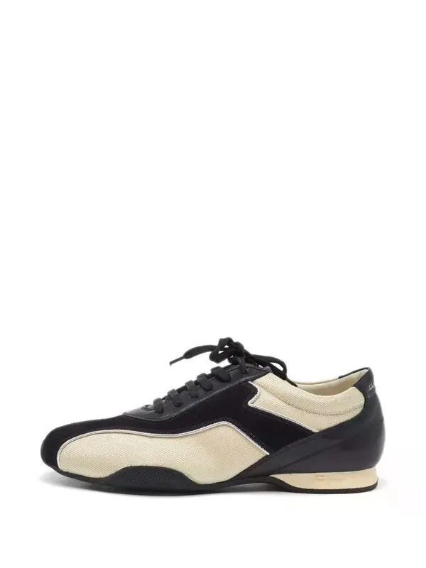 FERRAGAMO Low-top Sneakers