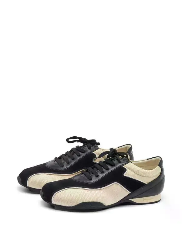 FERRAGAMO Low-top Sneakers