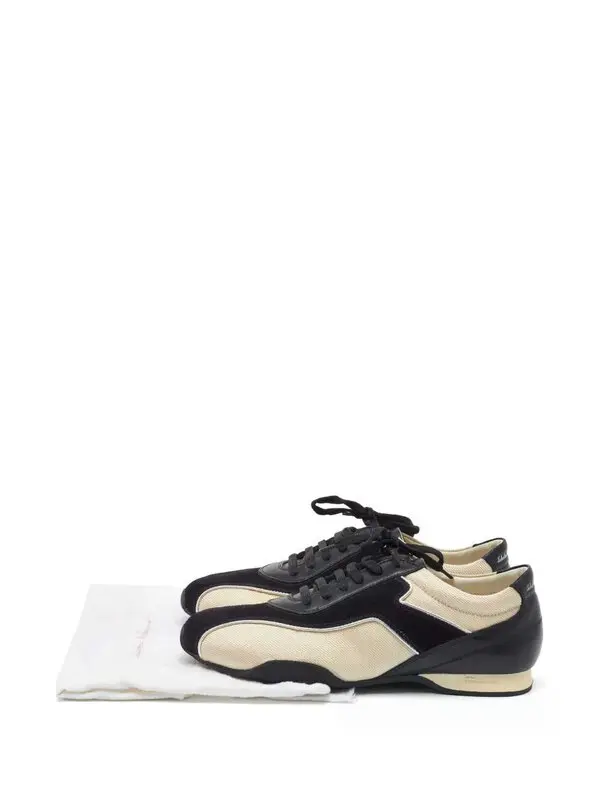 FERRAGAMO Low-top Sneakers