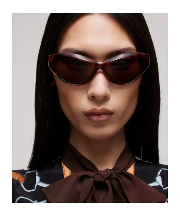 Gucci Cat Eye Frame Sunglasses