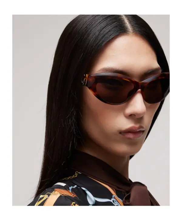 Gucci Cat Eye Frame Sunglasses