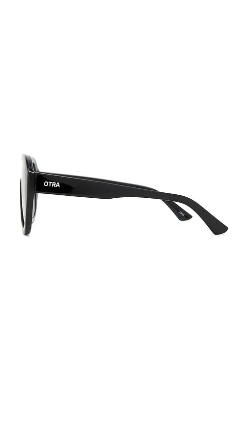 OTRA Cameron Sunglasses - Black