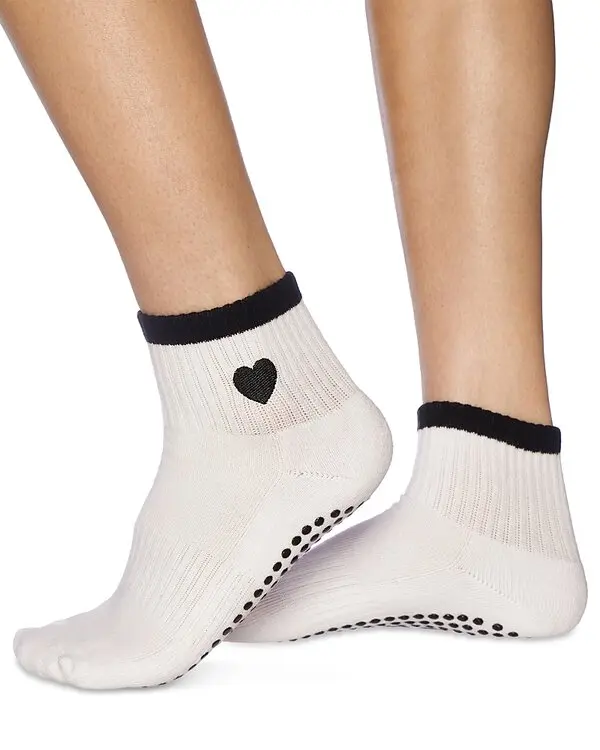 SOULS. Souls Black Heart Ankle Grip Socks - White