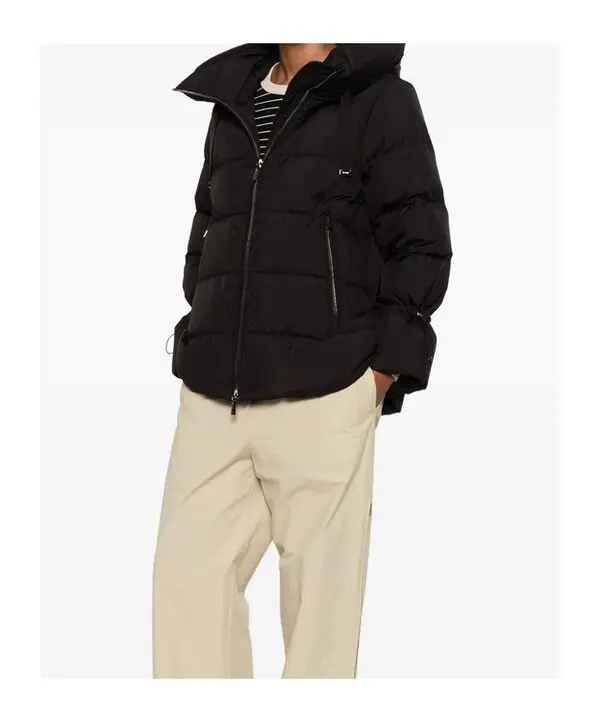 MOORER Hooded Down Jacket With Zip-up Closure