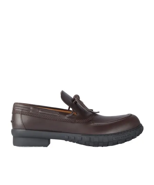 Givenchy Echo Boat Shoes In Leather - Dark Brown